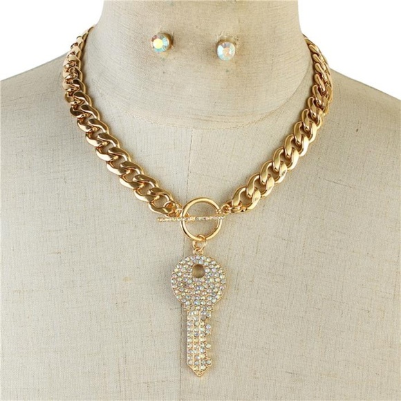 Jewelry | Metal Chain Key Necklace Set | Poshmark